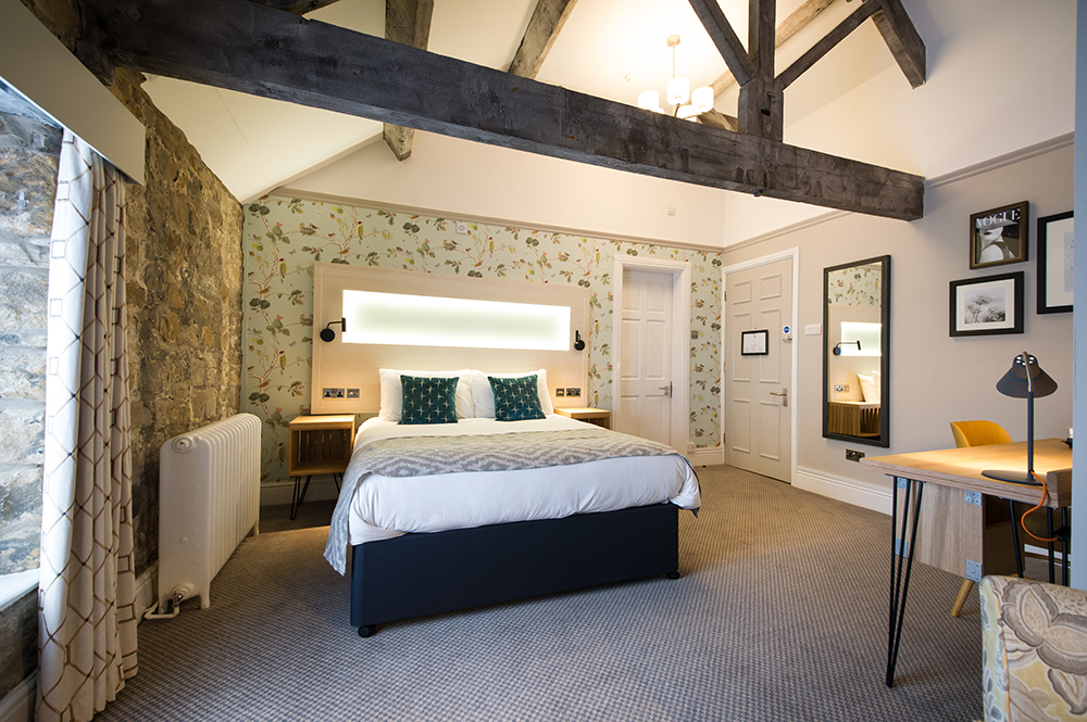 Cheap Hotel Rooms in Longshaw, South Yorkshire - Vintage Inns