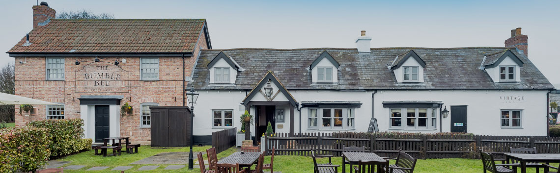The Bumble Bee Pub & Restaurant in Gloucester - Vintage Inns