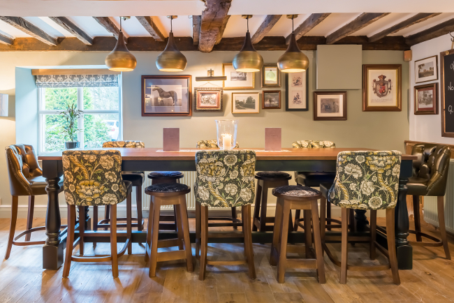 Look Inside & Outside of The Snowy Owl, Cramlington